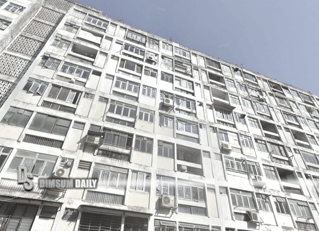 2 men jump to their death in Tsuen Wan and Shek Kip Mei within 3 hours ...