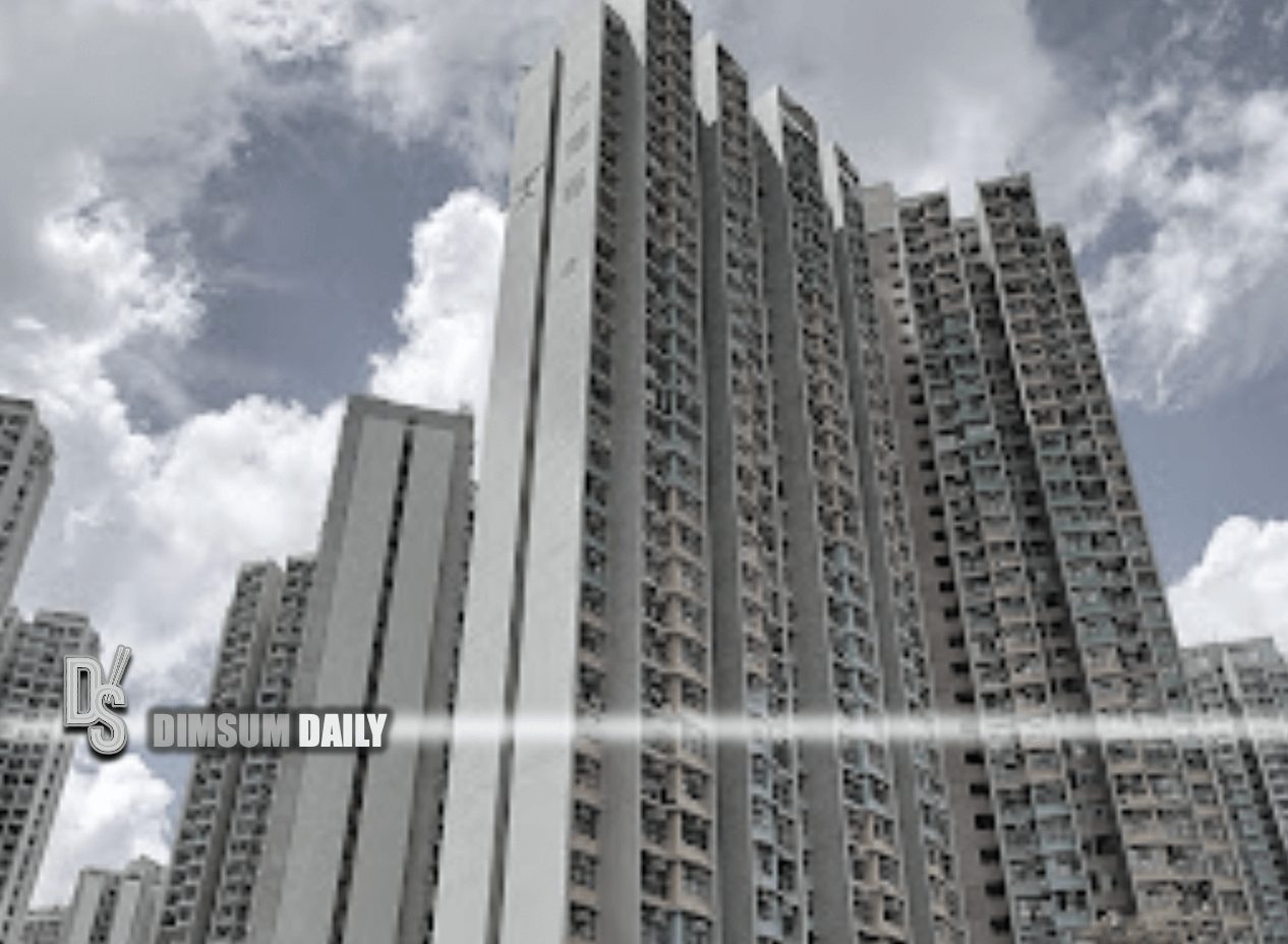 Man jumps to his death from top of Yiu Fung House, Tin Yiu Estate ...