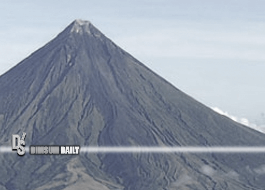 Wreckage of lost Cessna plane sighted on Philippine volcano - Dimsum Daily