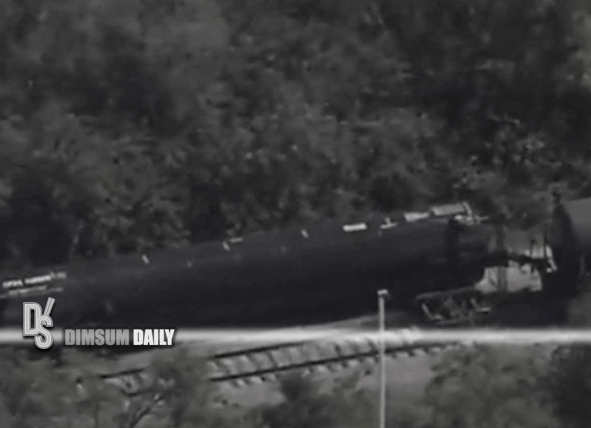 Train with propane tankers derails in U.S. Florida, no injuries or ...