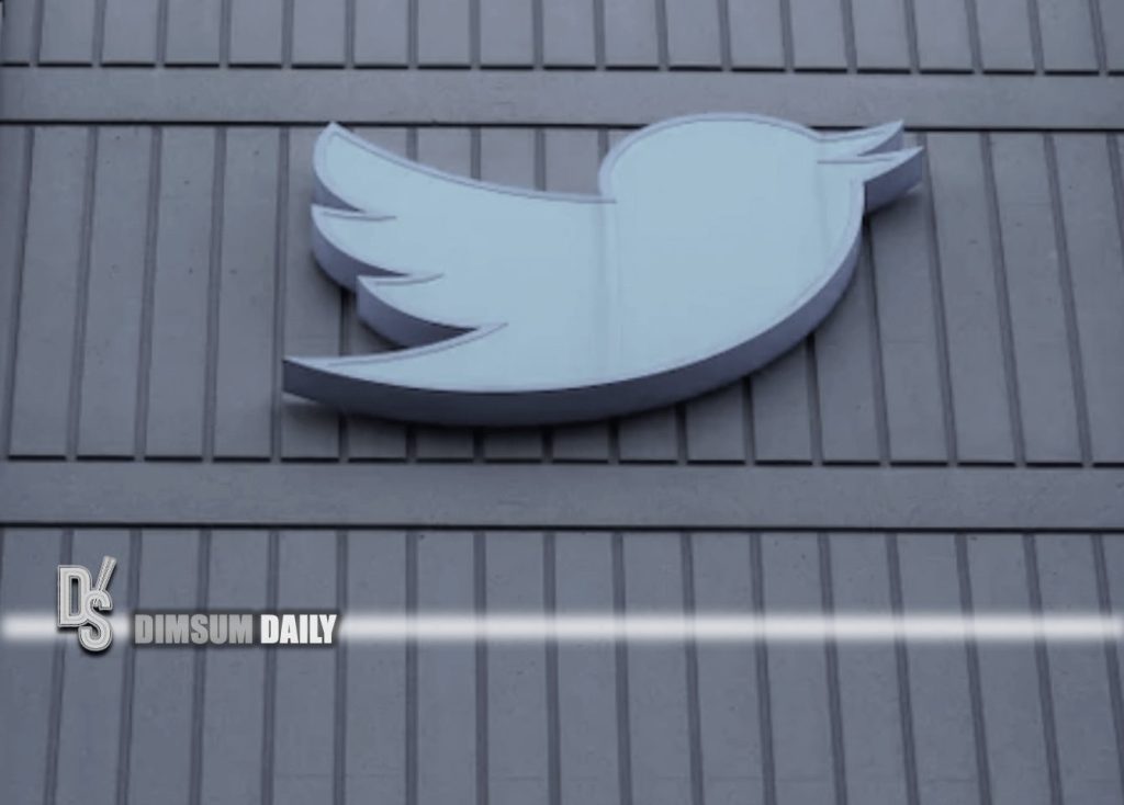 Twitter reports 40% year-over-year decline in revenue and adjusted ...