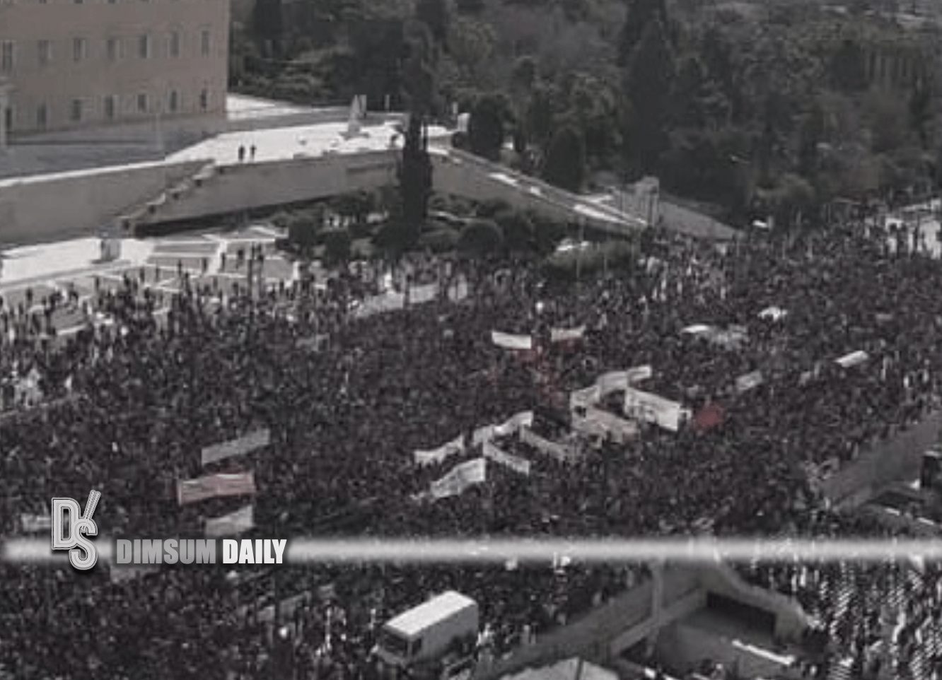 Violent clashes erupt in Athens outside the Greek parliament as ...