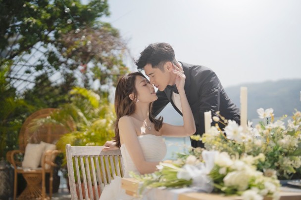 Wedding photos of HK singer Shiga Lin and her beau released ahead of ...