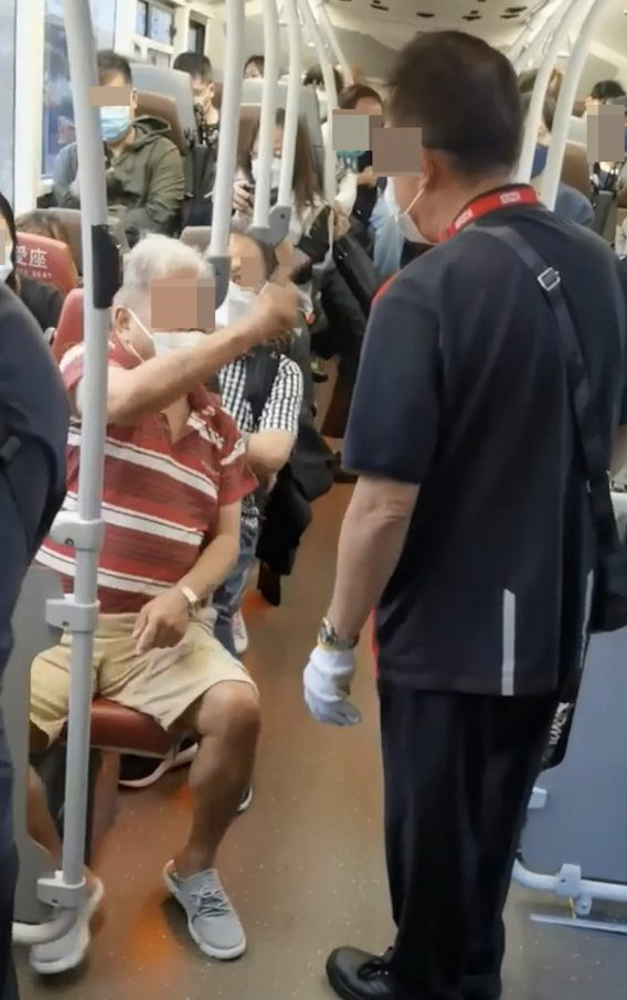 Elderly man's disruptive behaviour on bus sparks criticism, driver ...