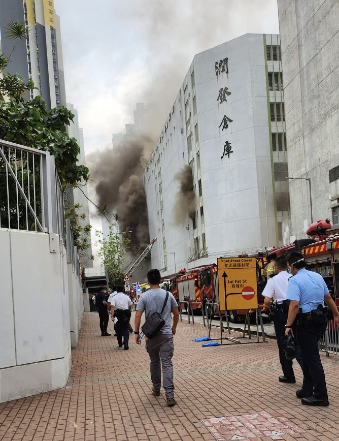 Level 3 fire breaks out at Cheung Sha Wan warehouse, at least one ...