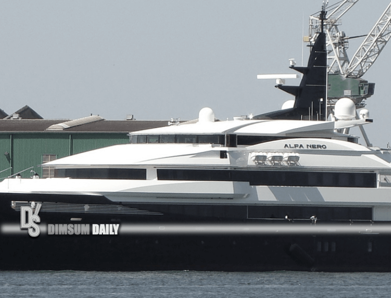 Abandoned 267-foot superyacht in Antigua to be auctioned off soon ...