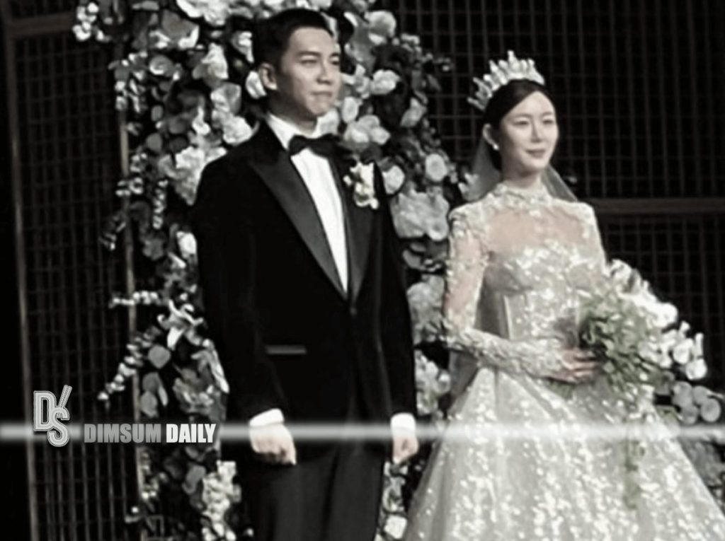 South Korean actor Lee Seung-gi ties the knot with Lee Da-in after 2 ...