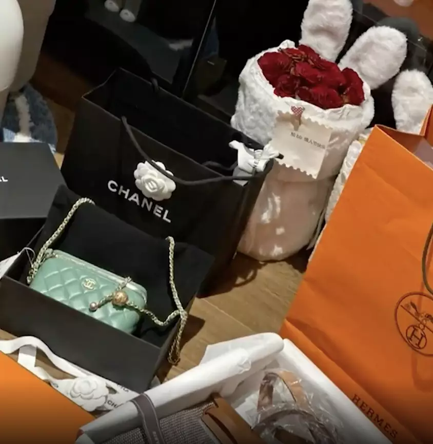 Chanel customer in Mainland China disappointed with after-sales service ...