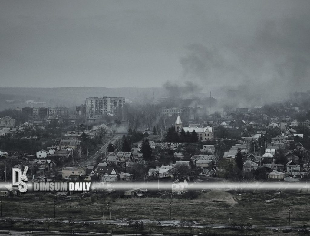 Status of supply lines into Bakhmut disputed as Russia claims to have ...