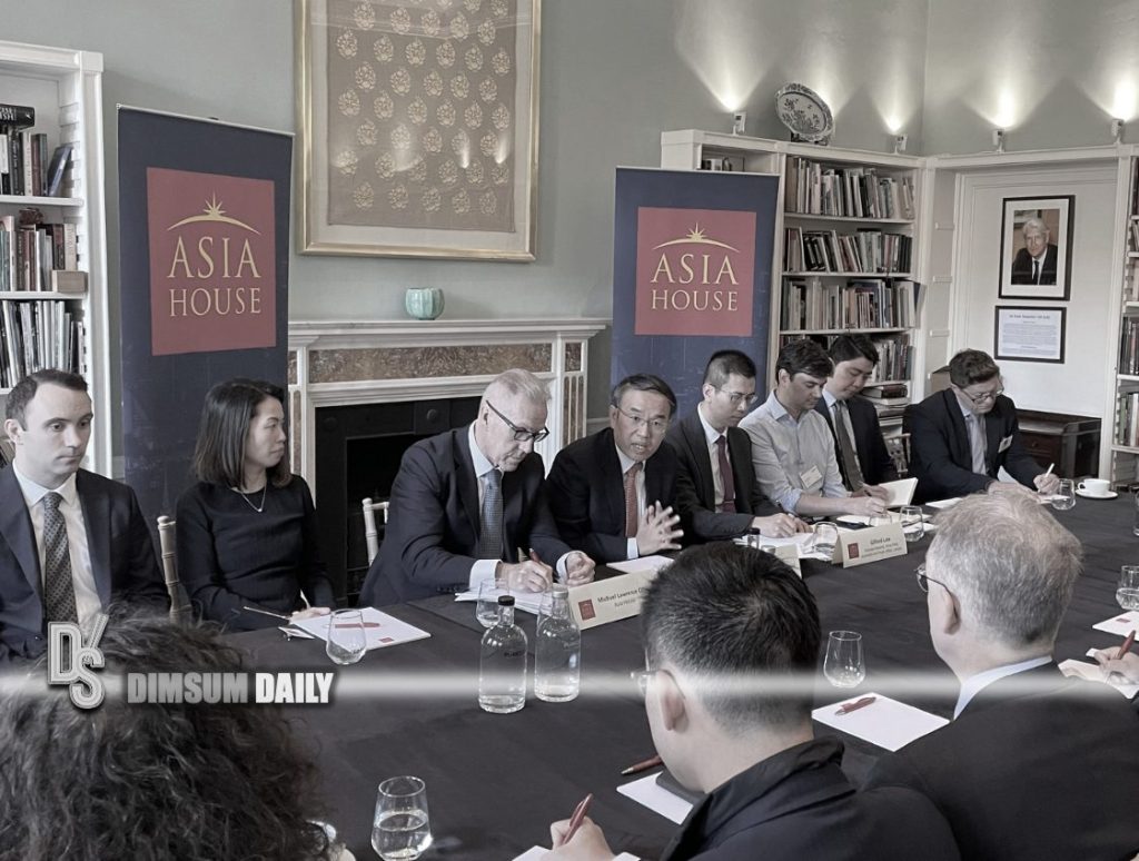 Secretary for Financial Services and the Treasury promotes ...