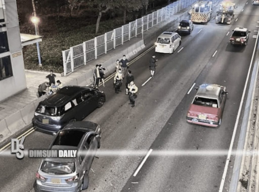 Five private cars collide on Lung Cheung Road, two Injured - Dimsum Daily