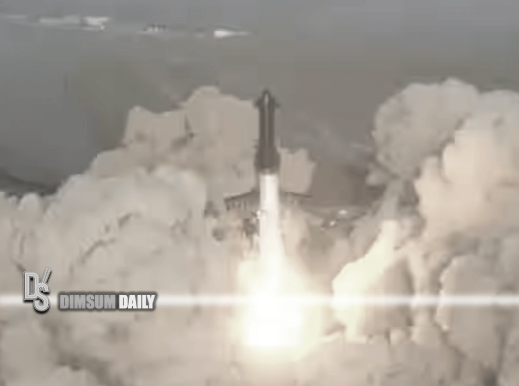 SpaceX's latest rocket explodes minutes after takeoff in Texas gulf ...