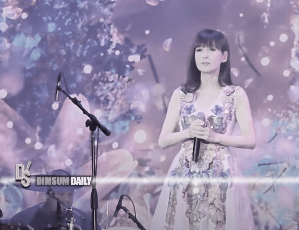55-year-old singer Vivian Chow's performance in U.S. draws criticism ...