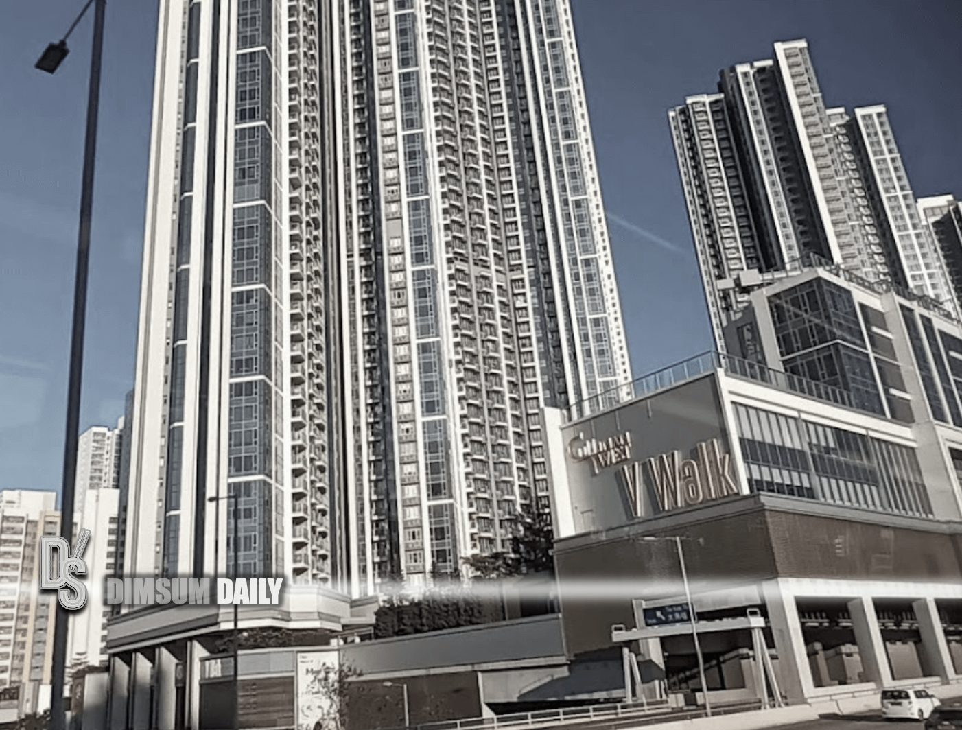 30-year-old woman and her 5-year-old son fall to their deaths at Cullinan West, bodies ...