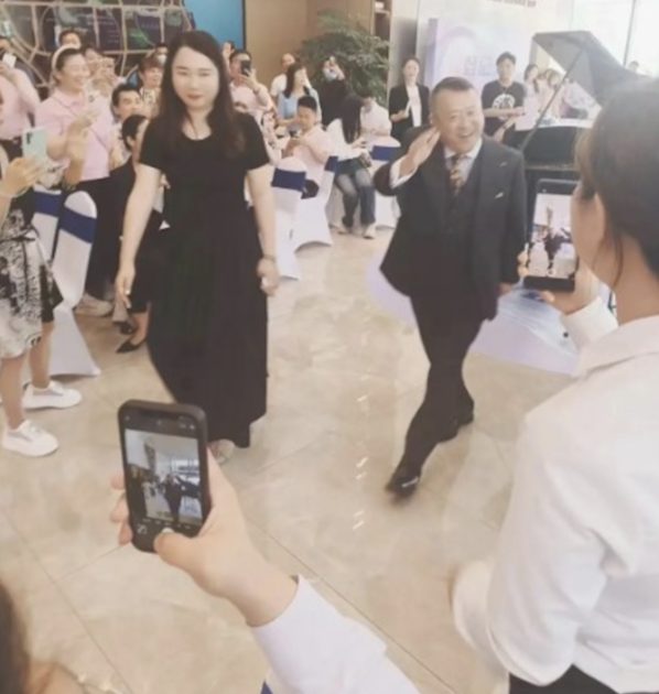 Veteran actor and TVB GM Eric Tsang appears at Zhuhai property event ...