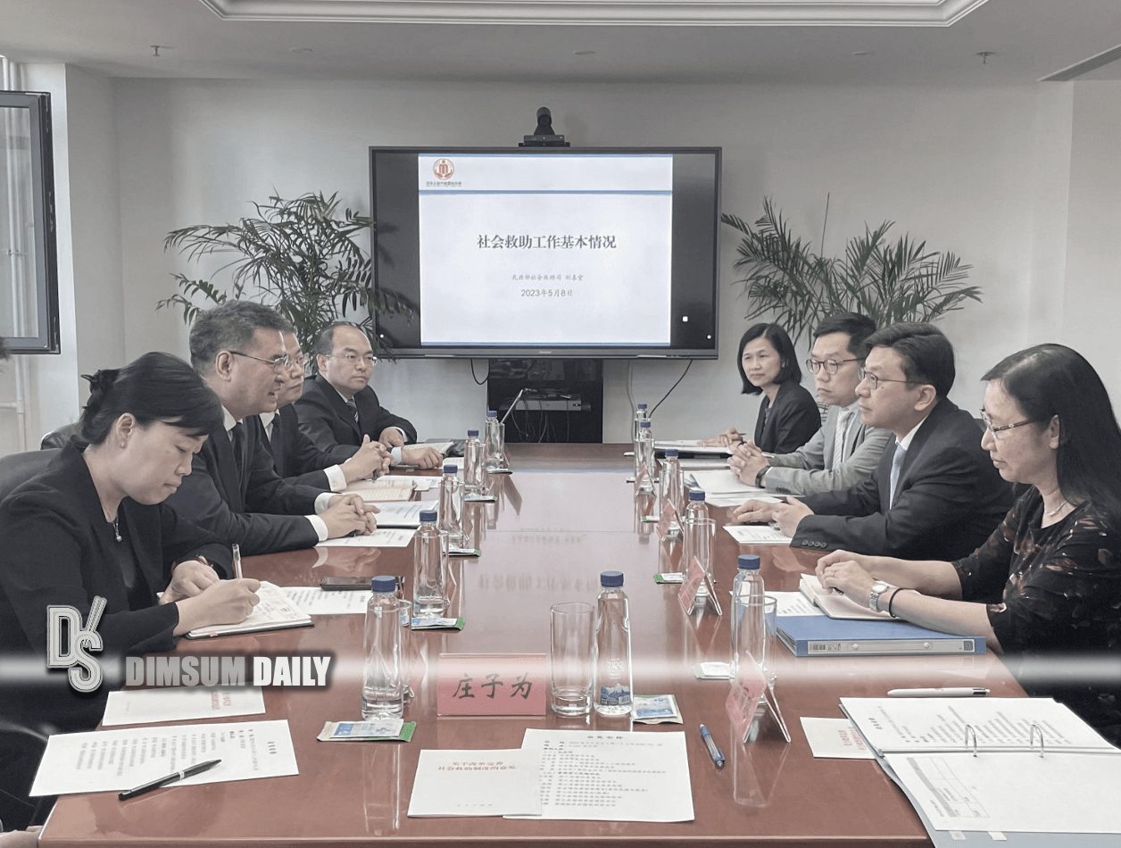 Secretary for Labour and Welfare, Chris Sun, leads delegation to ...