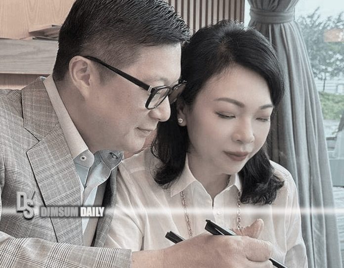 Secretary for Security celebrates Mother's Day with his wife, thanking ...