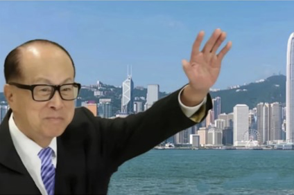 Latest tourist trend: Mimicking Li Ka-shing's pose at Victoria Harbour ...