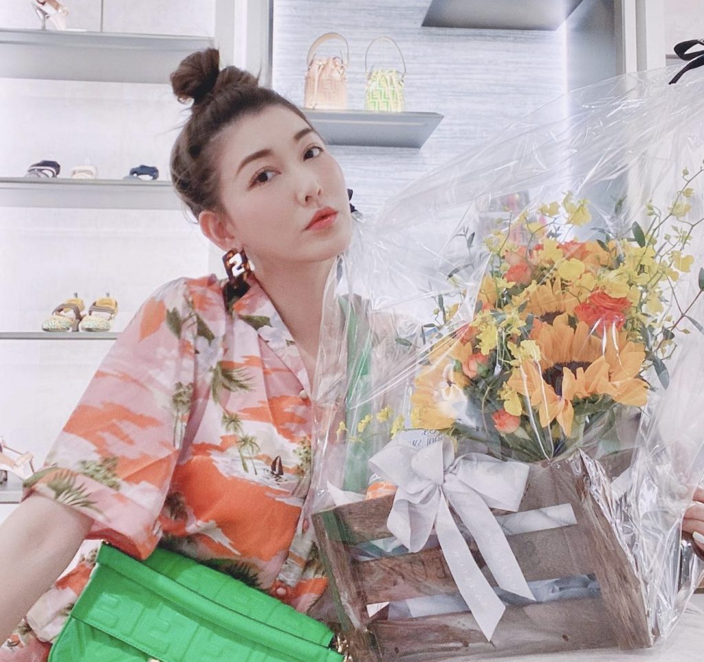Hong Kong actress Rain Lee's evolving appearance sparks online ...