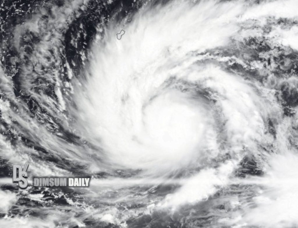 Typhoon Mawar approaches Okinawa Prefecture, Japan - Dimsum Daily