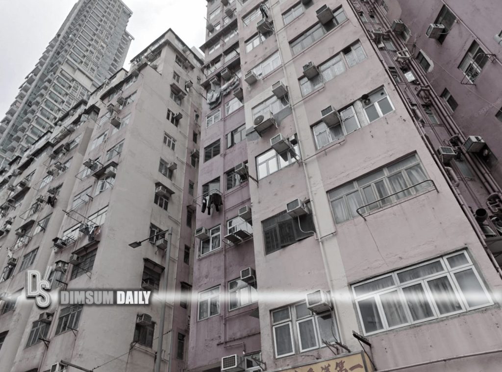 Man rescued after falling from roof of building in Mong Kok - Dimsum Daily