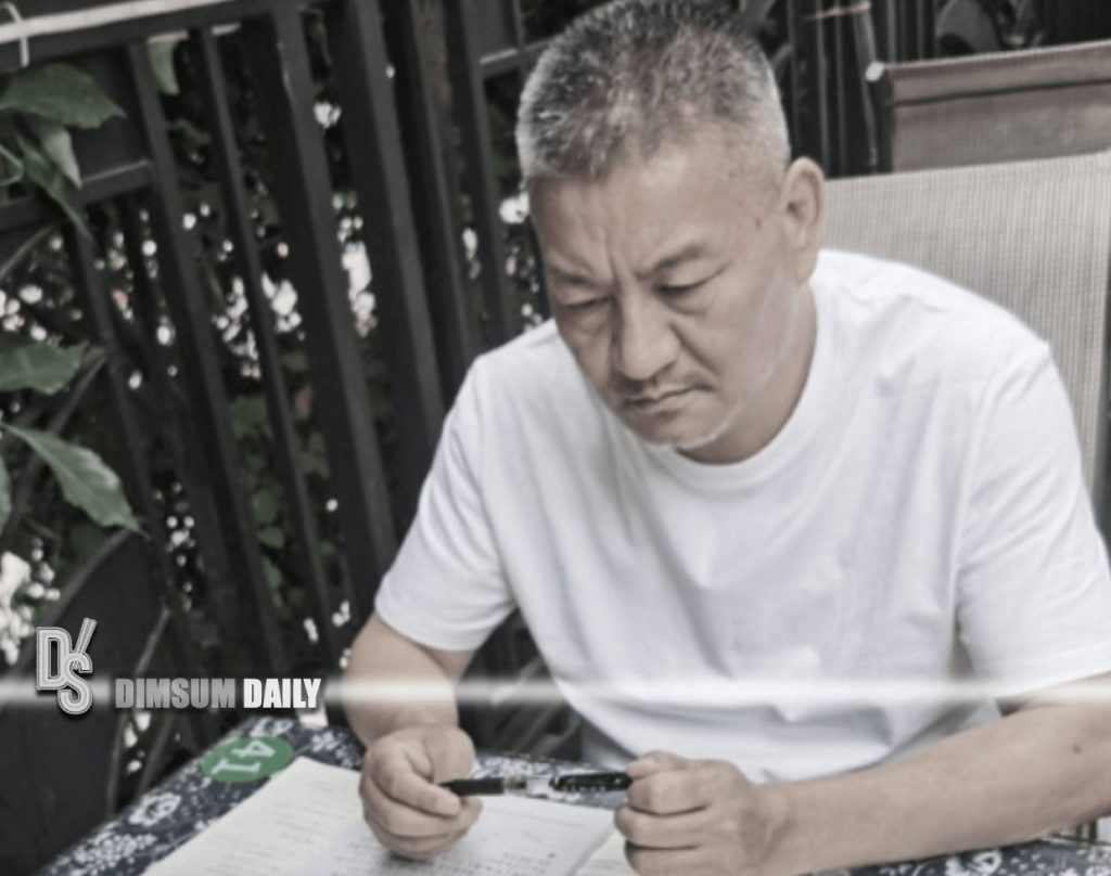 56-year-old Chinese millionaire takes college entrance exam for 27th ...
