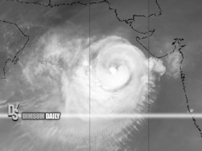 Cyclone Biparjoy prompts mass evacuations involving more than 150,000 ...