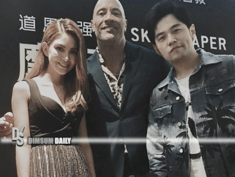 Hollywood actor Dwayne Johnson shows gentlemanly manners in photo with ...