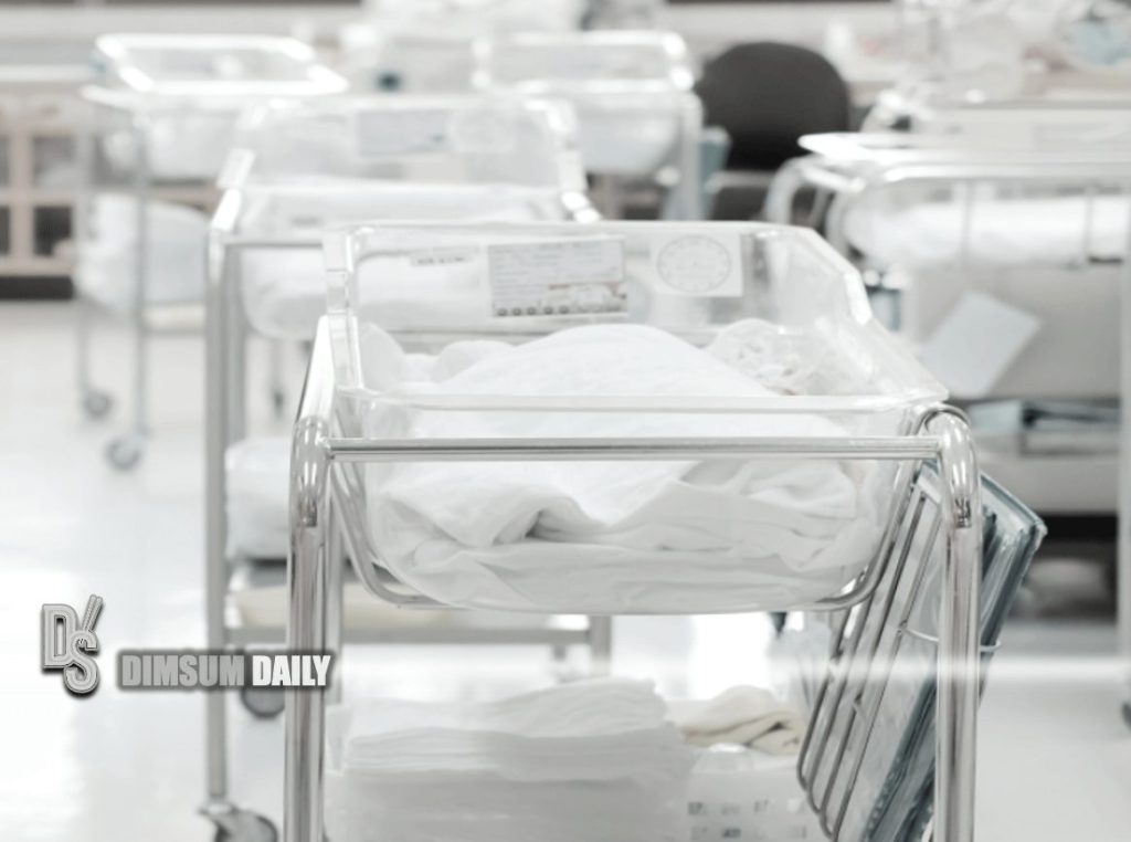 Record number of babies born in Australia in 2021, government data ...