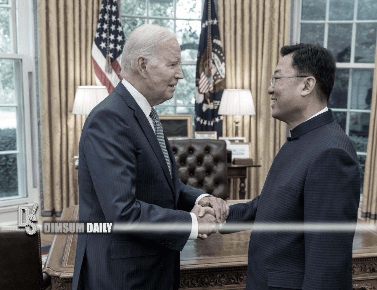 Chinese Ambassador to the U.S. presents Letter of Credence to President ...