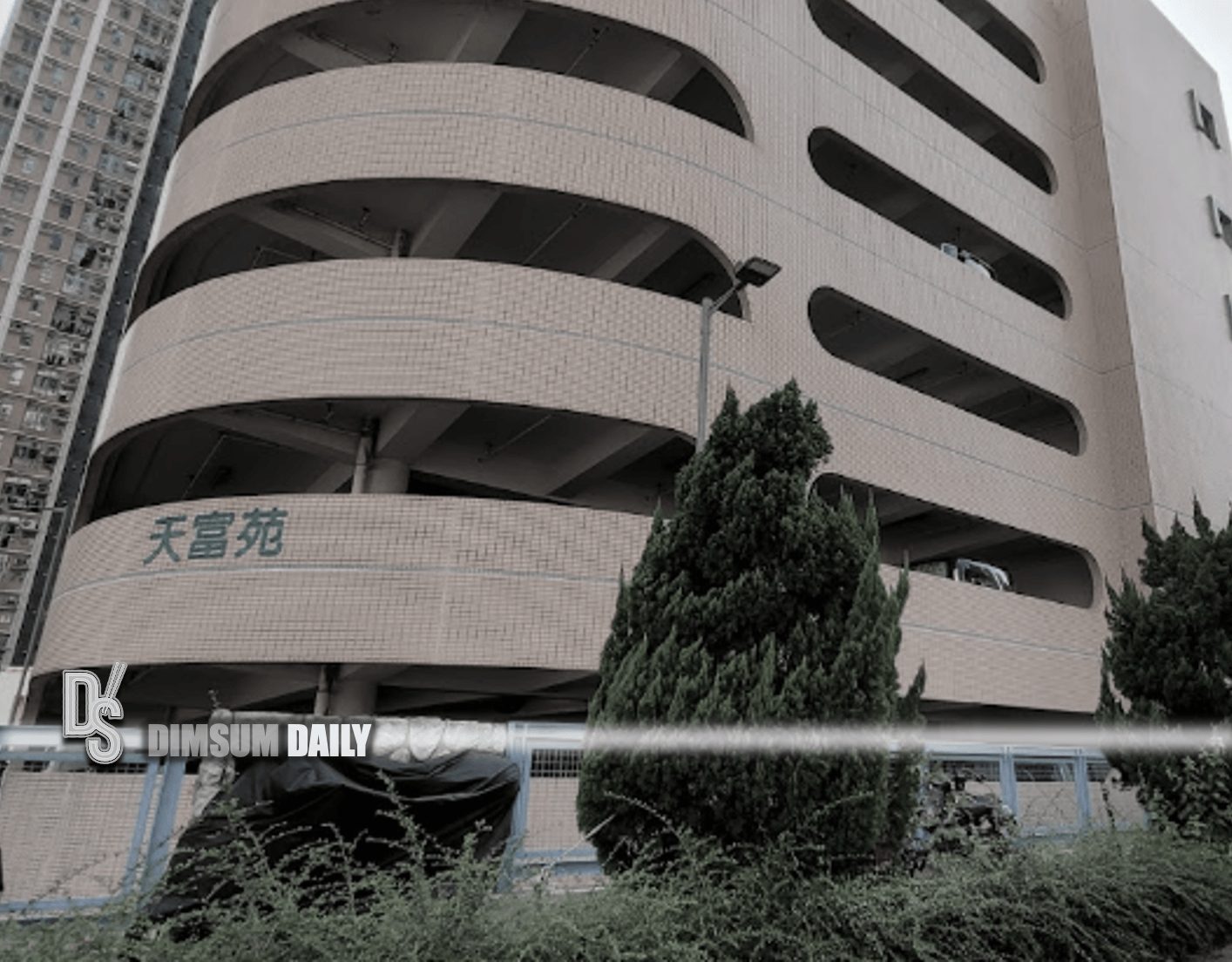 47-year-old woman jumps to her death from Tin Heng Estate carpark ...