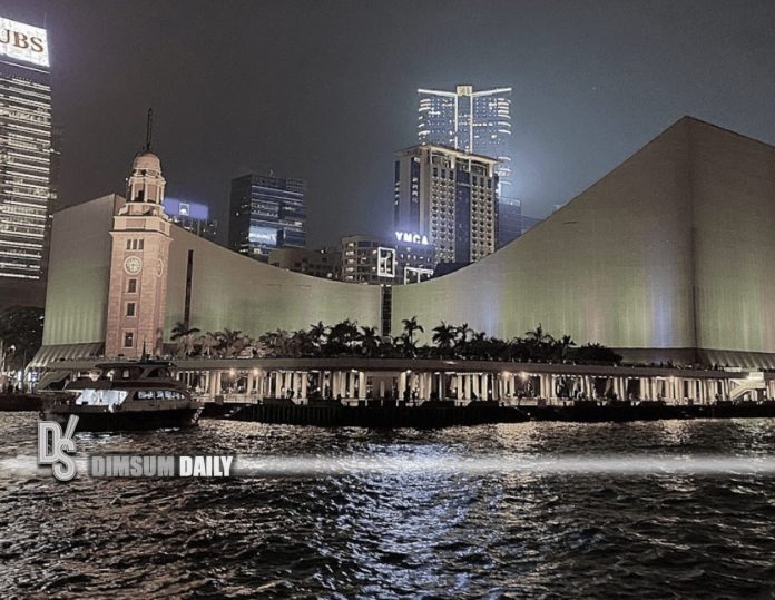 Chinese man prevented from attempting suicide near Clock Tower in TST ...