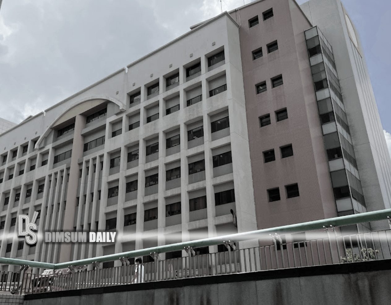 Queen Elizabeth Hospital appeals for public help in locating missing 86 ...