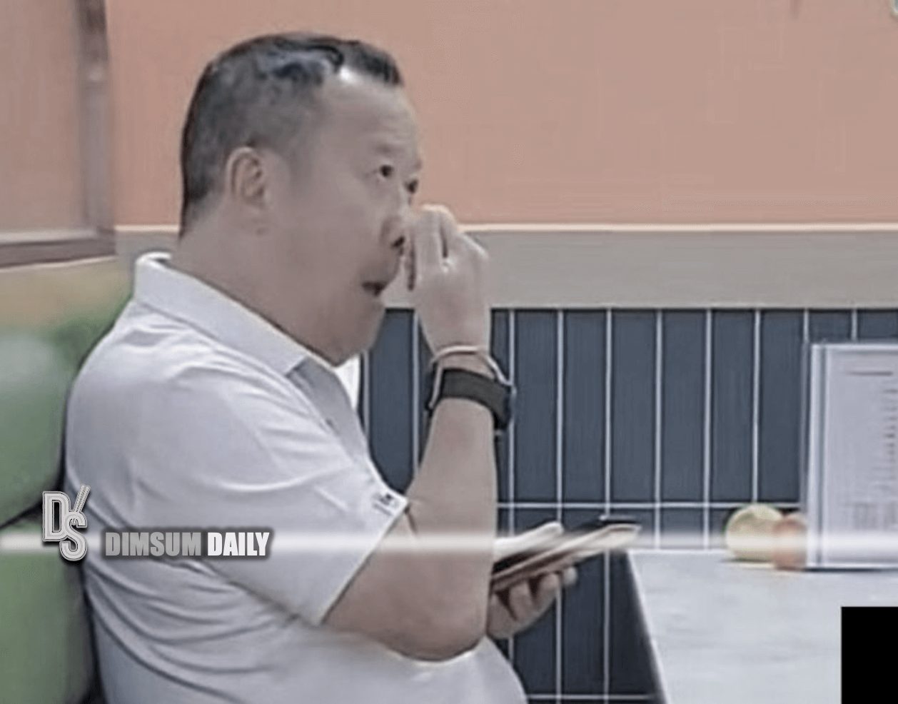 Veteran actor and TVB General Manager, Eric Tsang caught on camera playfully scratching his nose ...