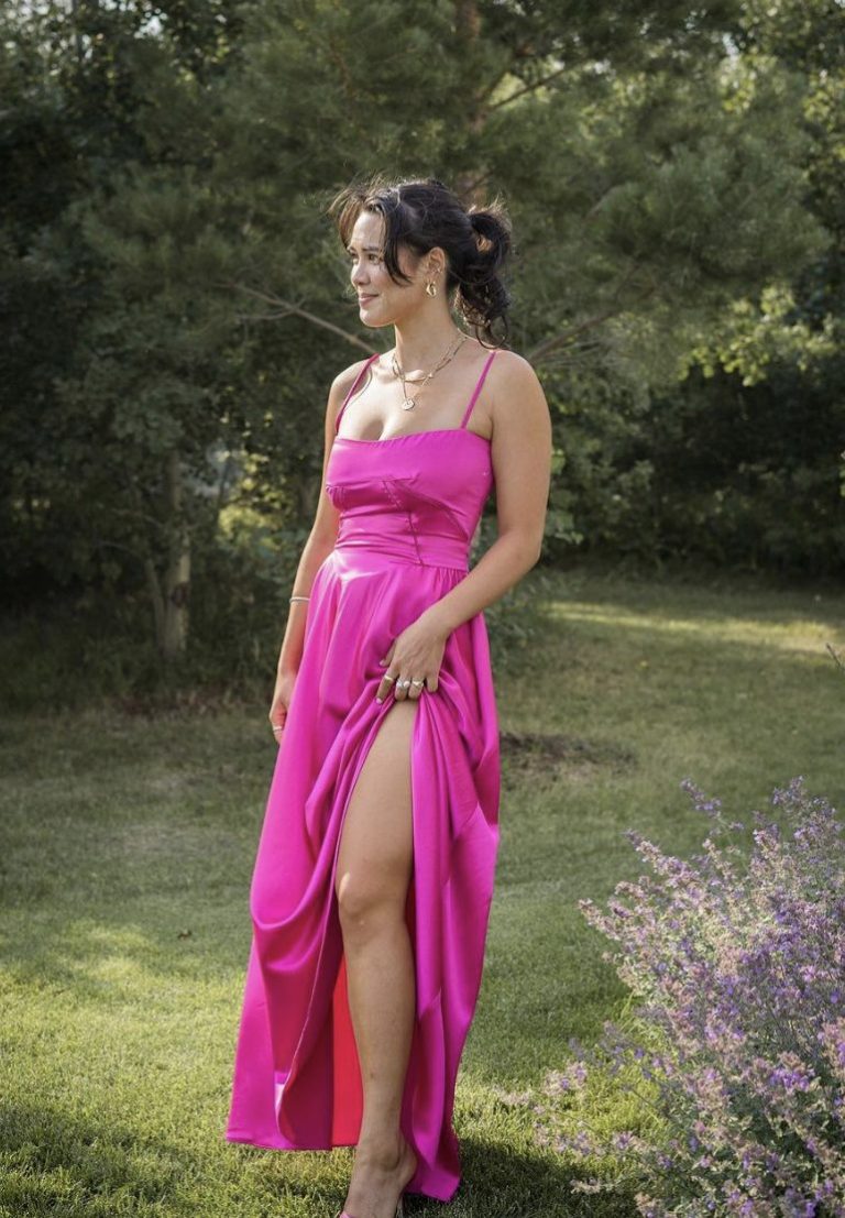 Yasmine Ross, the stunning 25-year-old daughter of HK actress Christy ...