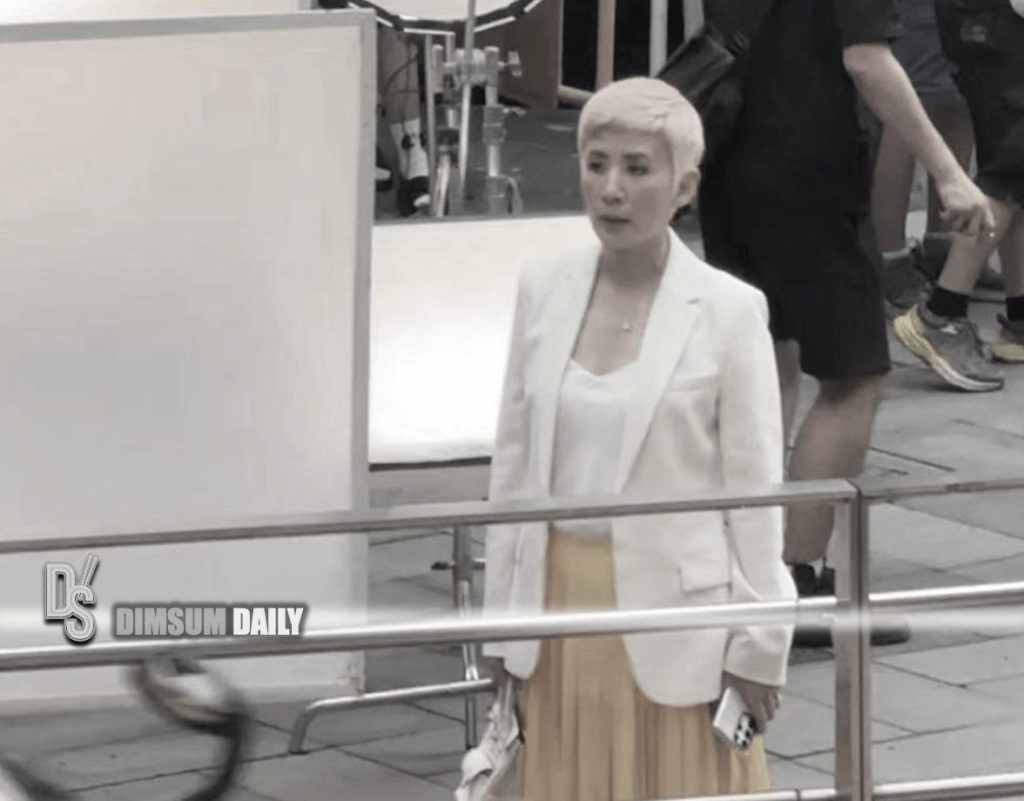 Actress Sandra Ng shines at 58, revealing her real self in candid ...