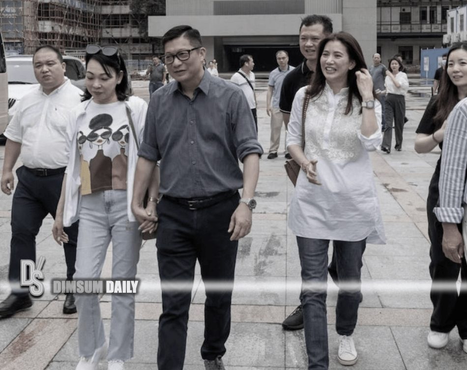 HK actress Anita Yuen's natural charm shines in Dongguan exchange visit ...