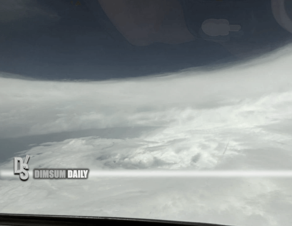 Astonishing close-up of Super Typhoon Saola's eye revealed by ...