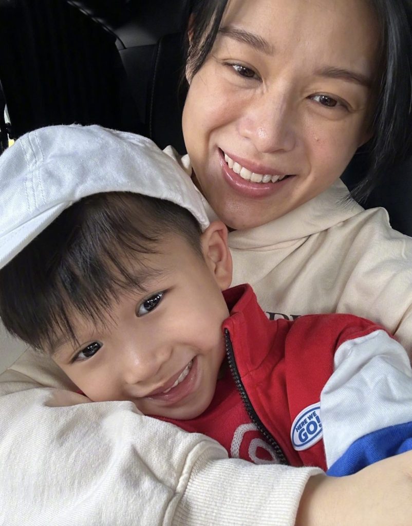 TVB actress Myolie Wu's eldest son Brendan shows brotherly love in ...