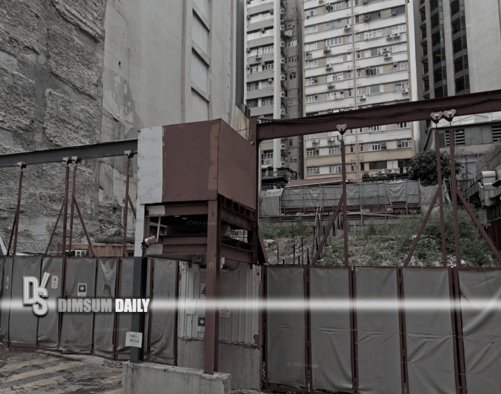 Boom collapse damages bar canopy and garden in TST - Dimsum Daily