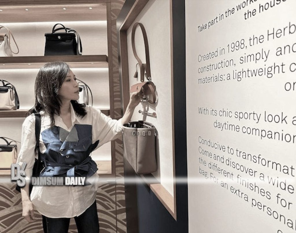 Priscilla Ku Kei-kwan, a devoted Hermès enthusiast shows off her ...