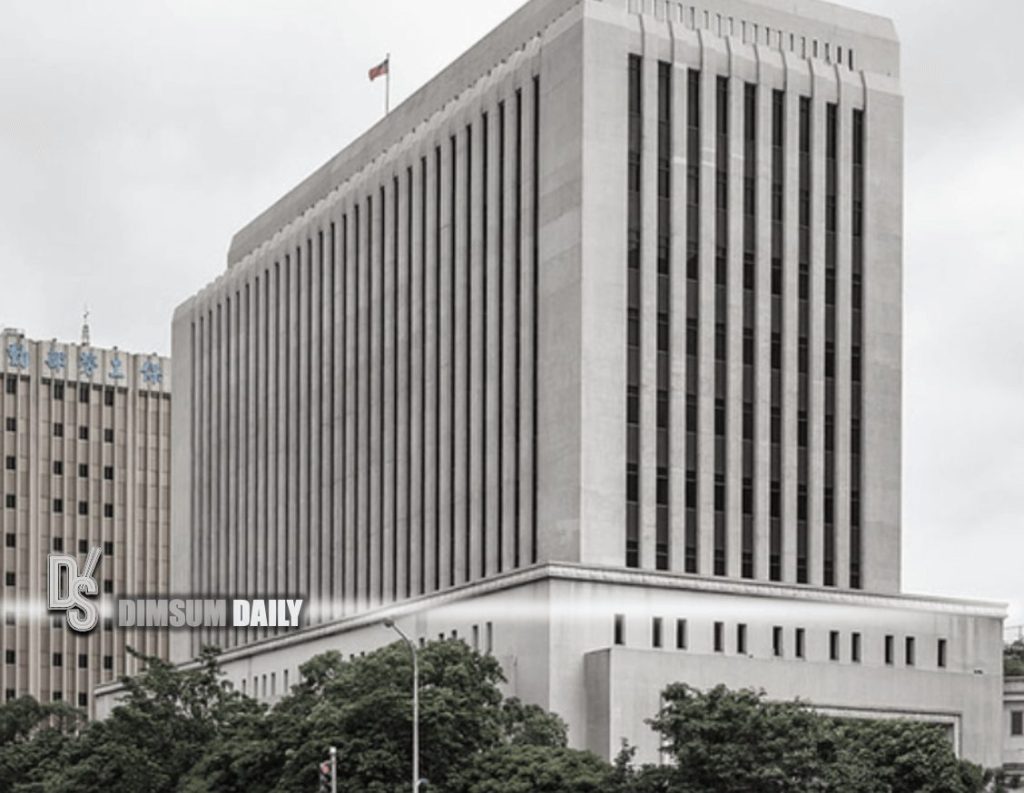 Taiwan's central bank sells US$880 million to stabilise forex market ...