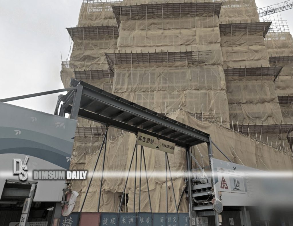 Yau Ma Tei construction worker falls from height, unconsciousness leads ...