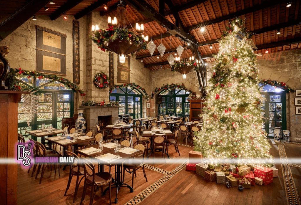 Festive gastronomic delight at the Peak Lookout for the holiday season ...