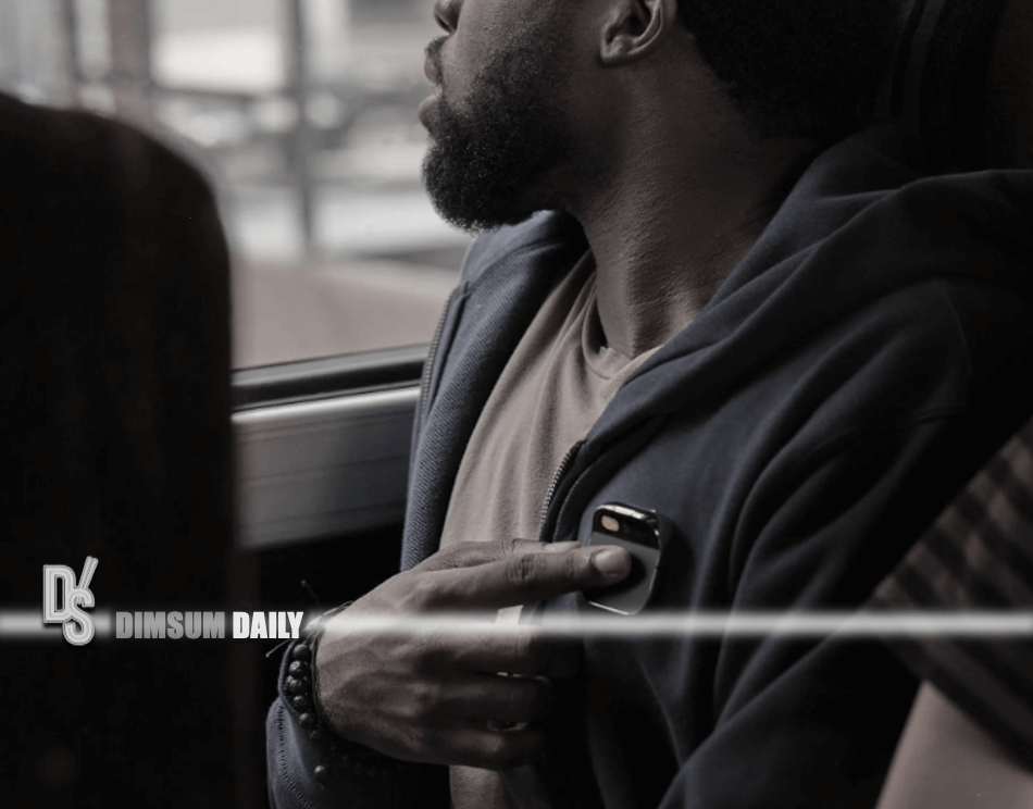 New wearable promises an AI companion without the phone addiction ...