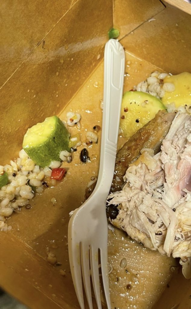 Cockroach found in takeaway lunch at Food Le Parc, Central's popular ...