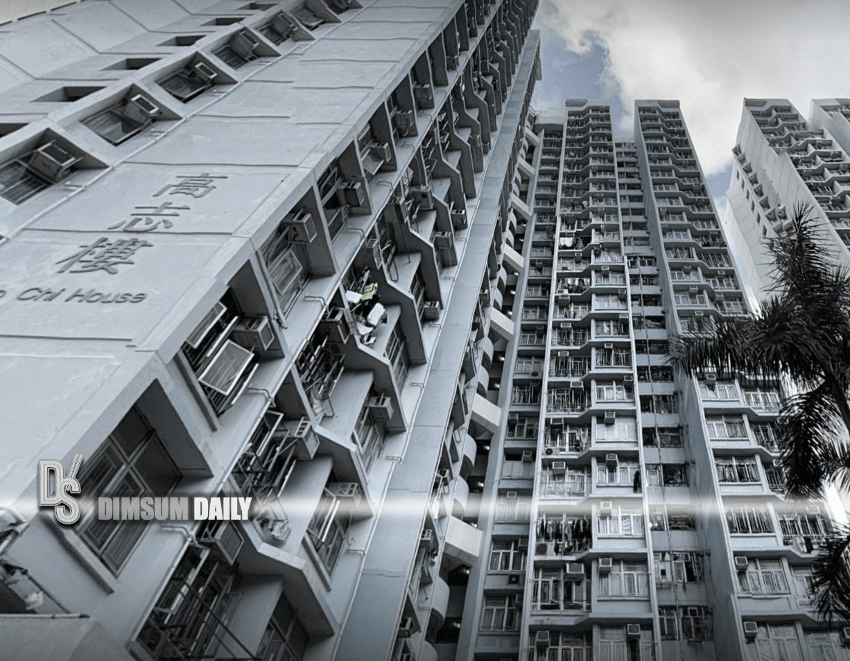 Fire breaks out at Ko Chi House in Yau Tong, injuring male occupant, 50 ...