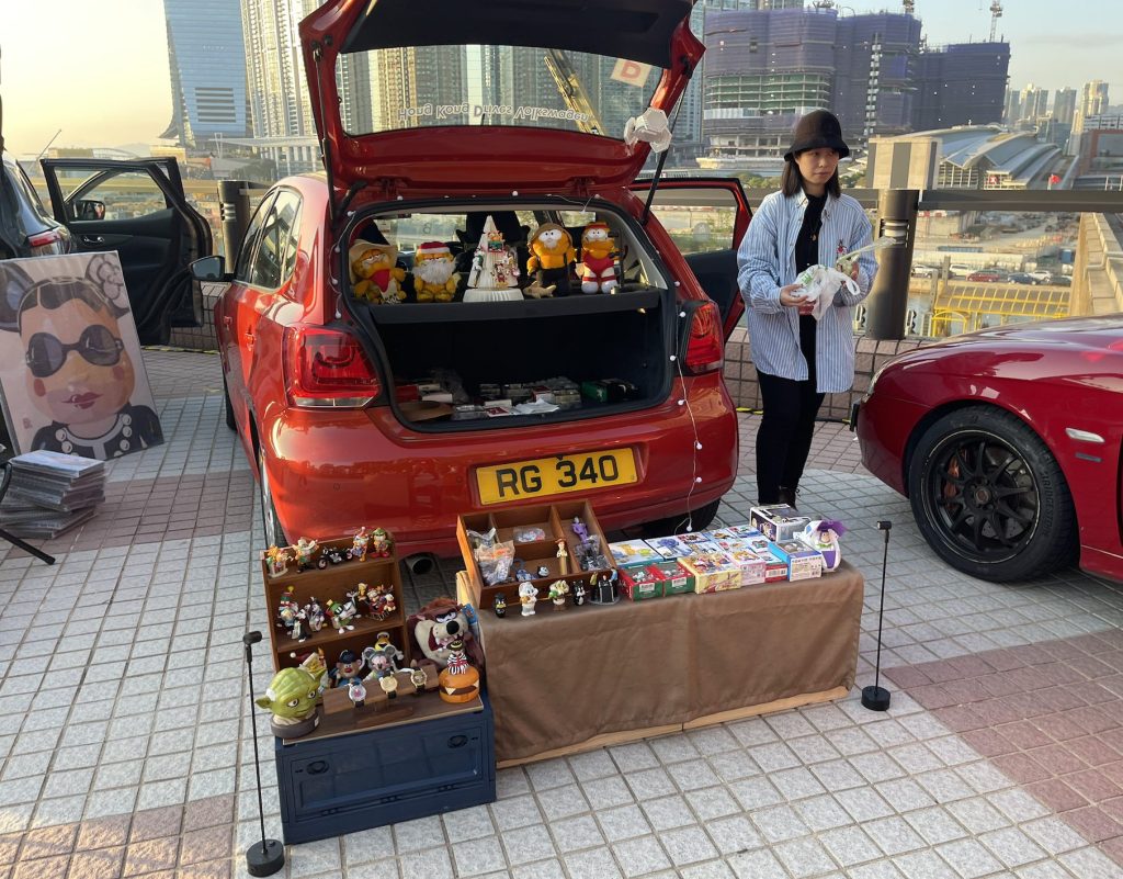 China Hong Kong City's festive Car Boot Christmas Market at Dolphin ...