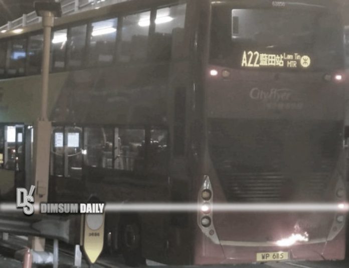Citybus no. A22 catches fire at the rear in Ngau Tau Kok - Dimsum Daily