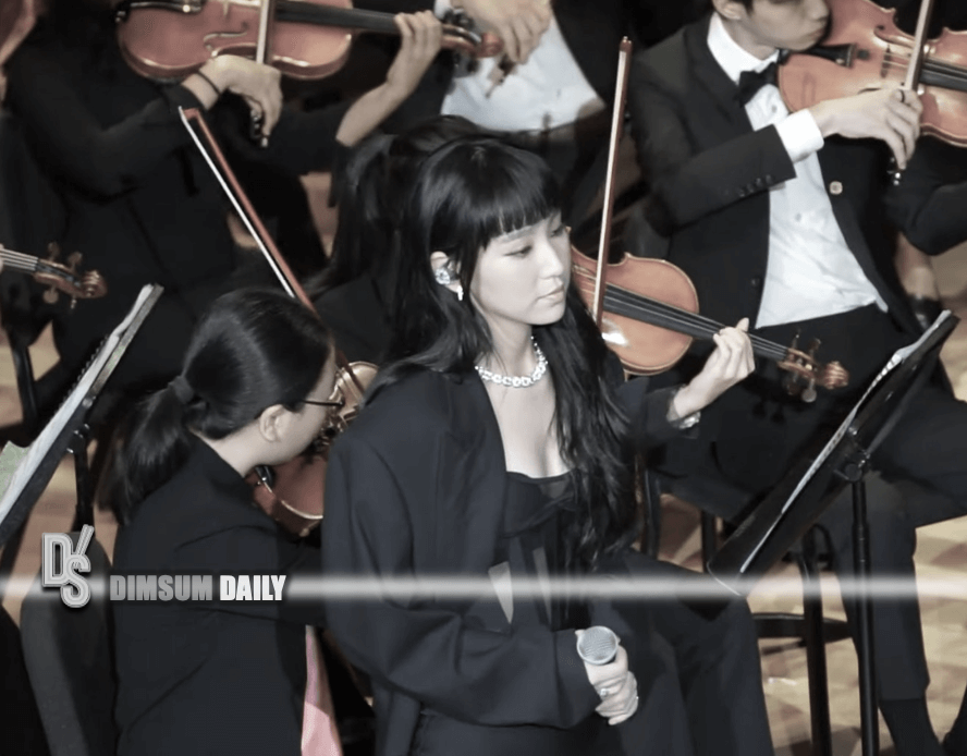 Gigi Yim, 18, captivates male student with sensual attire at PolyU ...